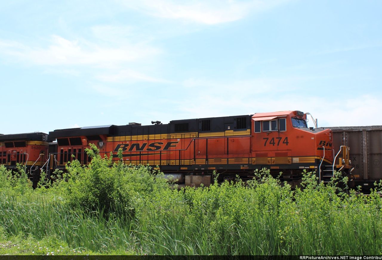 BNSF 7474